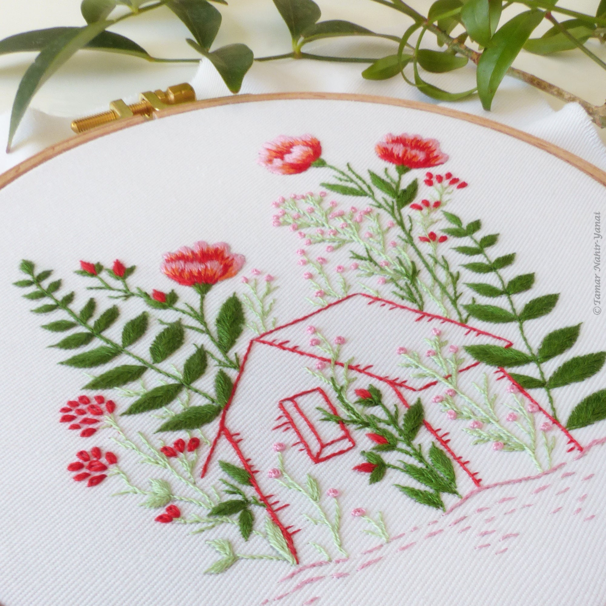 Embroidery Kit Medium – Tamar Nahir-Yanai