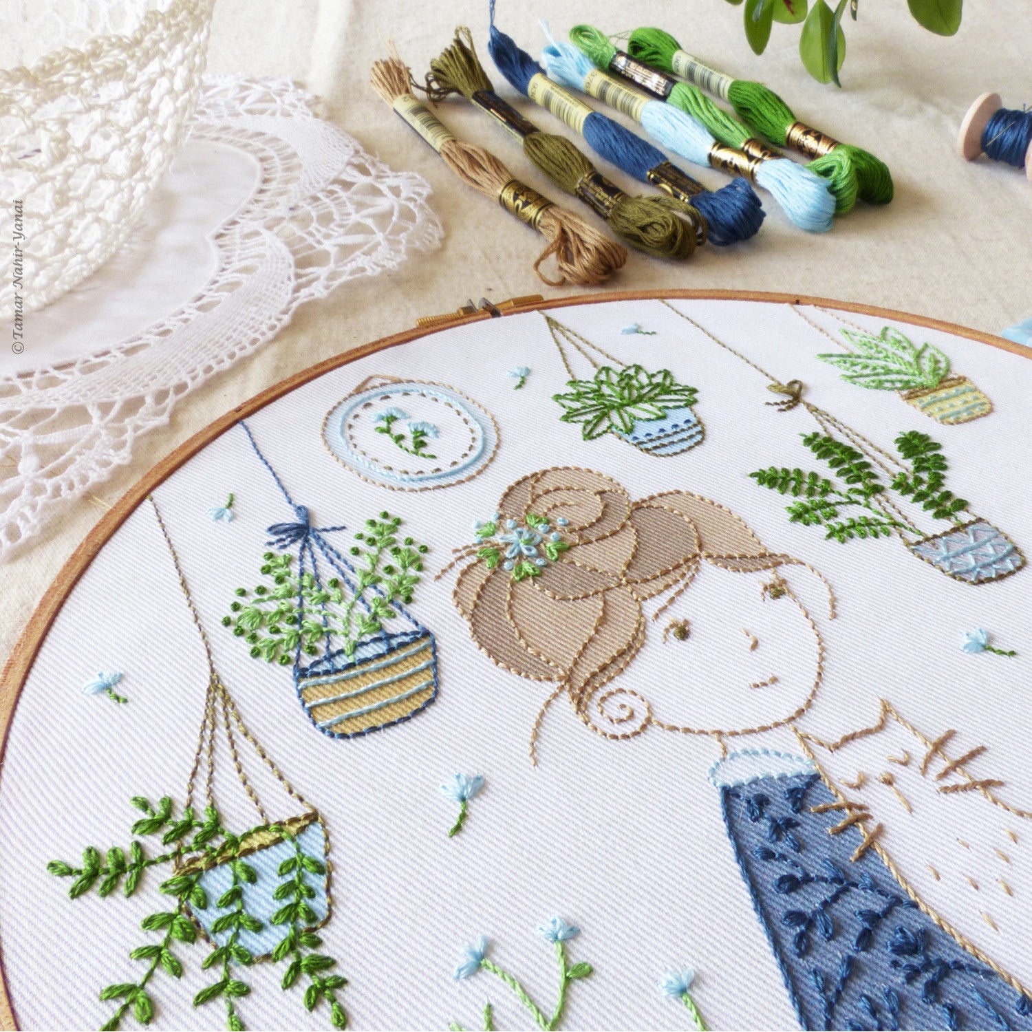 Hair Bun Girl - 8" embroidery kit – Tamar Nahir-Yanai