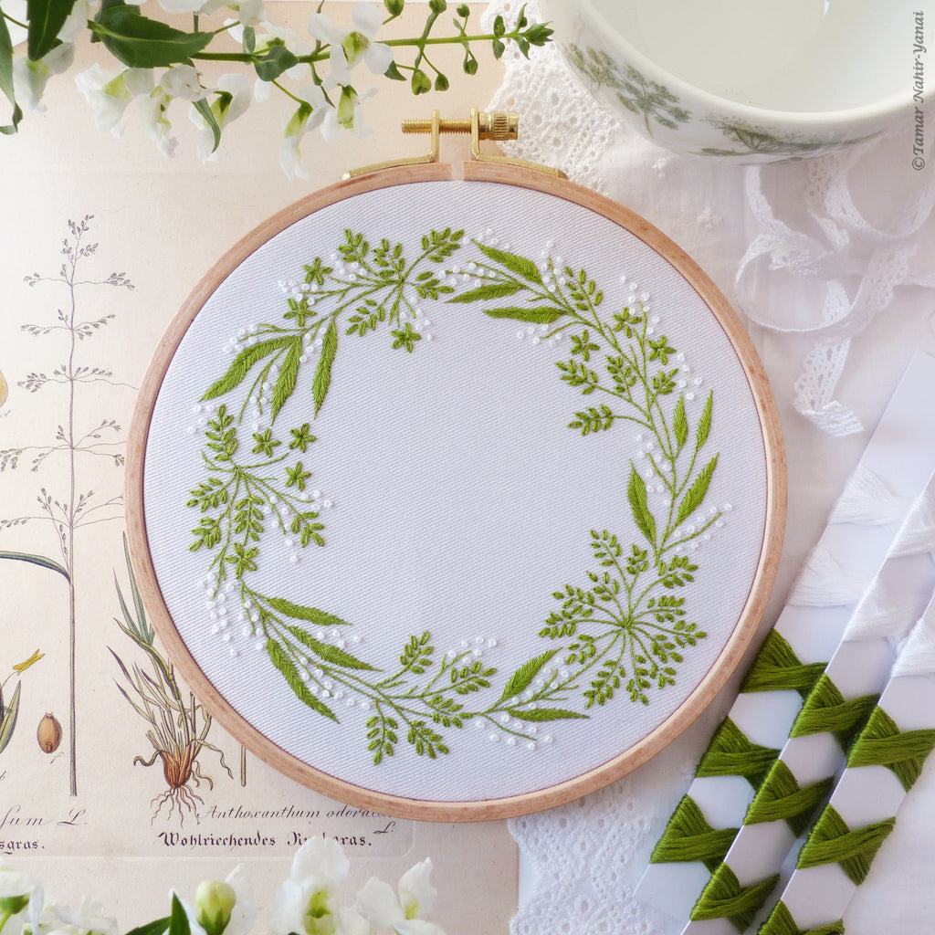 Green & White Wreath - 6" embroidery kit – Tamar Nahir-Yanai